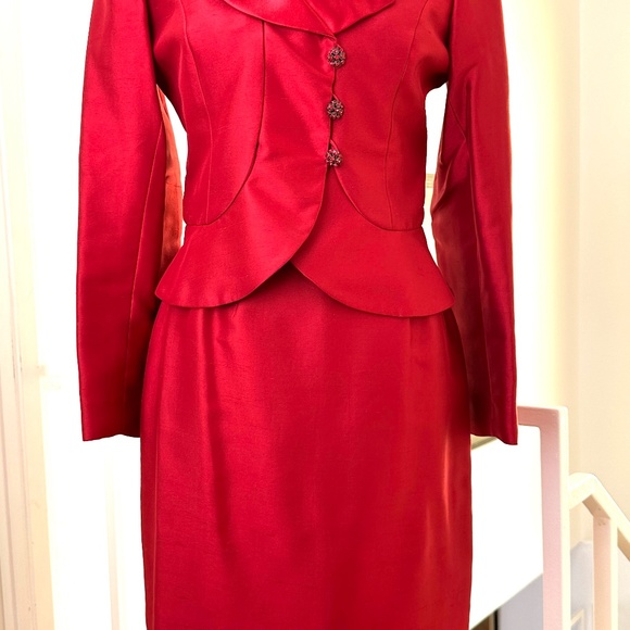 Kay Unger | Skirts | Kay Unger Ruby Red 2 Pc Skirt Set Size 6 | Poshmark